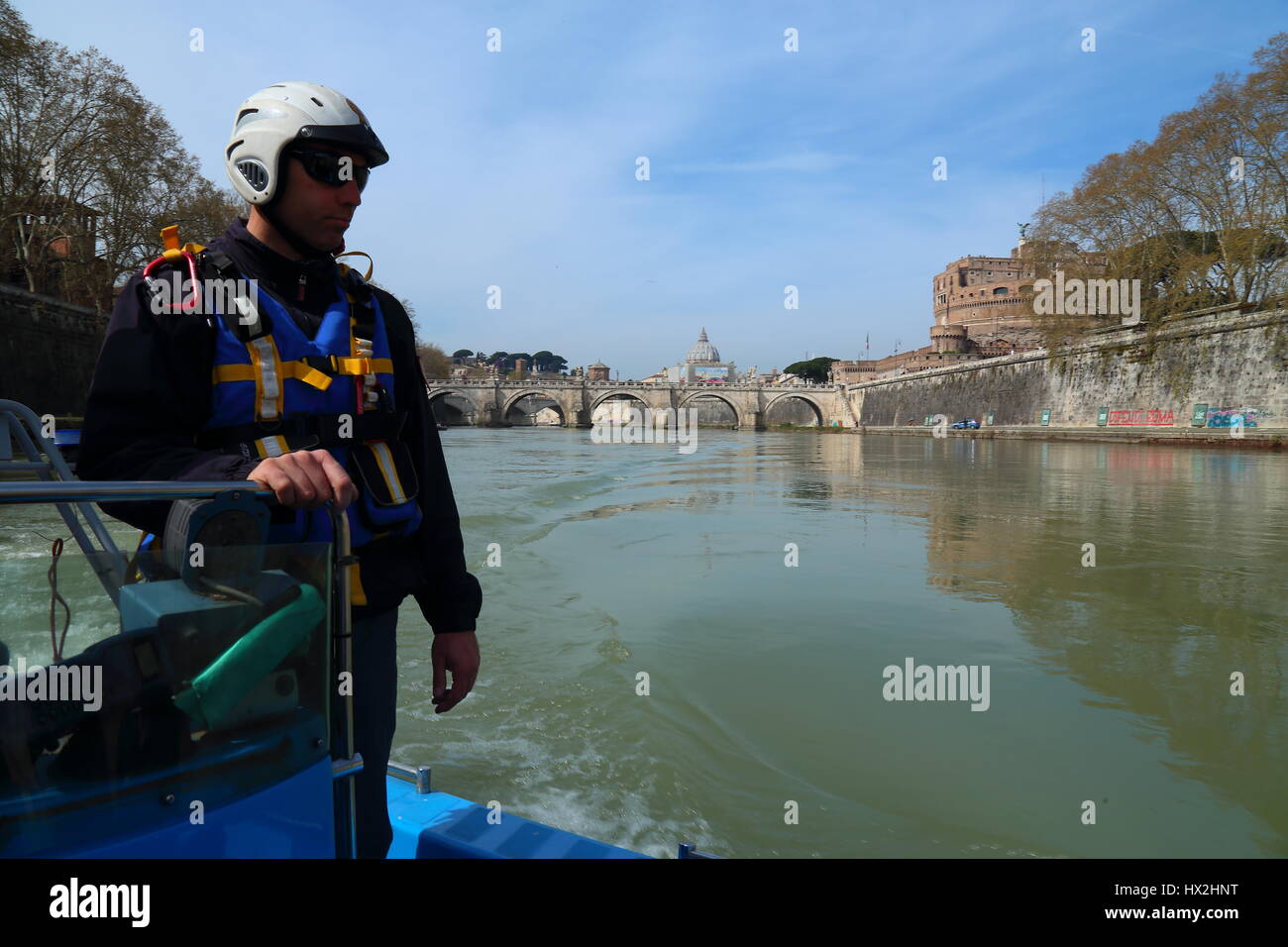 Roma, Italy. 24th Mar, 2017. Security controls by Italian State Police ...