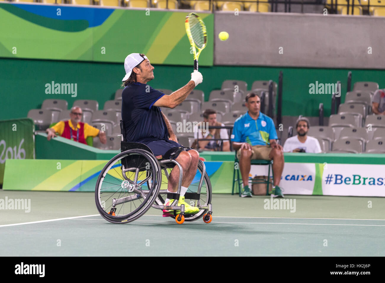Athlete wheelchair paralympics rio hi-res stock photography and images ...