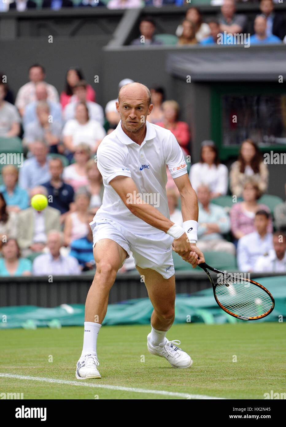 NIKOLAY DAVYDENKO RUSSIA RUSSIA THE ALL ENGLAND TENNIS CLUB WIMBLEDON ...