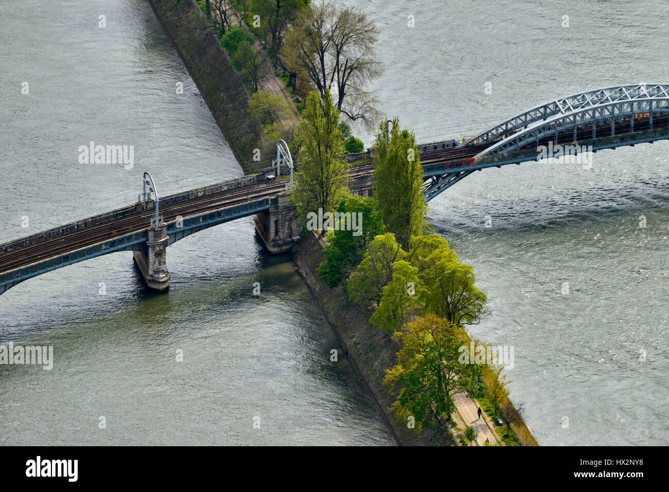 Rail bridge over seine river hi-res stock photography and images - Alamy