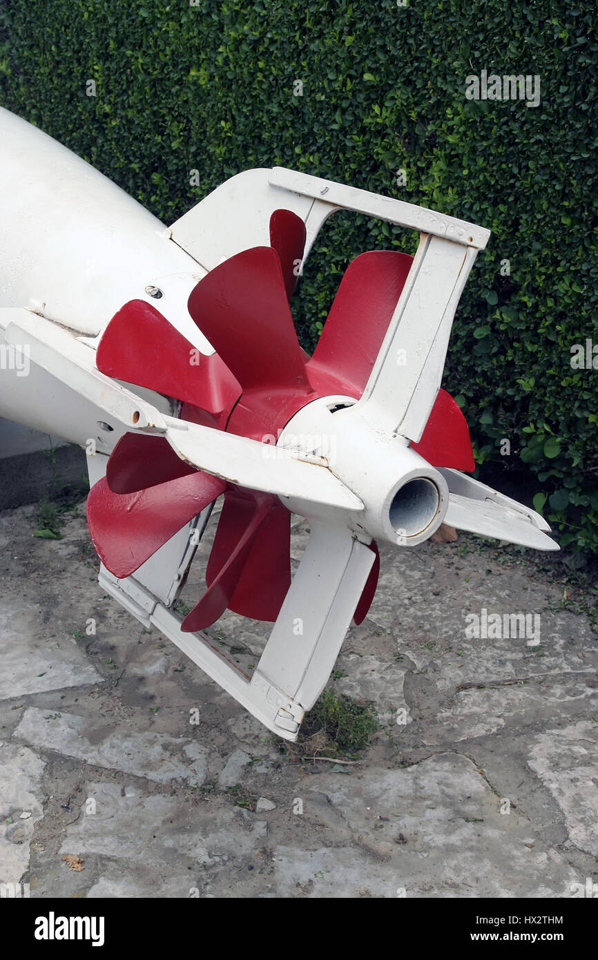 Torpedo propeller hi-res stock photography and images - Alamy