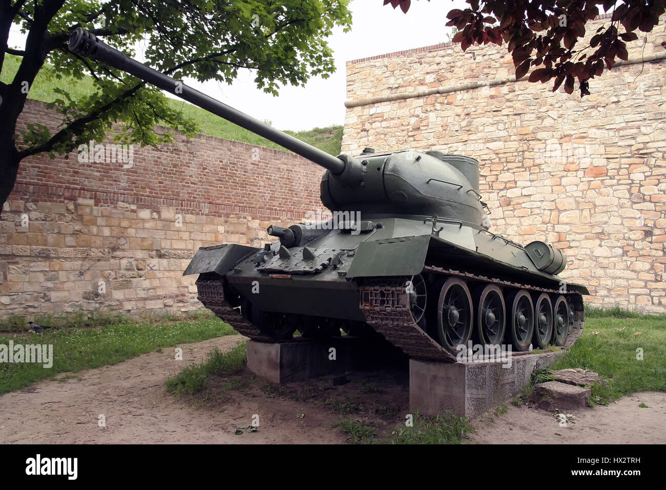 Ww2 armour hi-res stock photography and images - Alamy