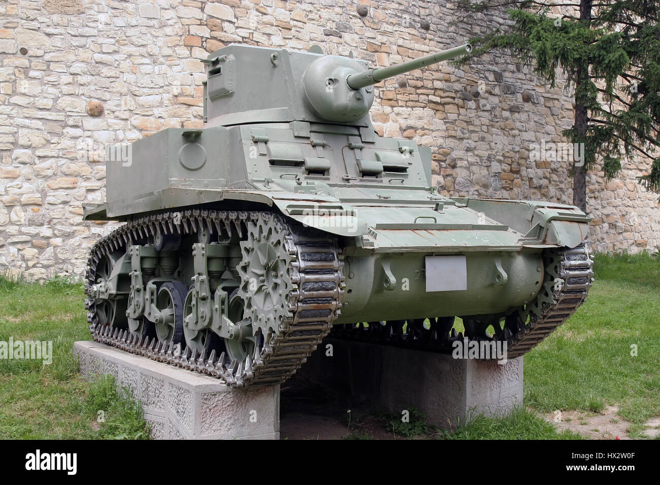 Second world war tanks. Obsolete tanks Stock Photo - Alamy