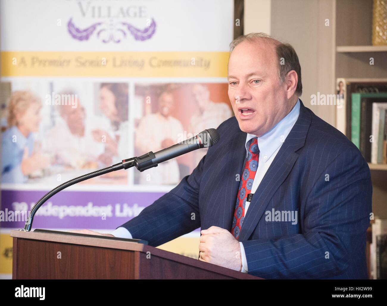 Detroit Mayor Mike Duggan addresses participants during a ribbon ...