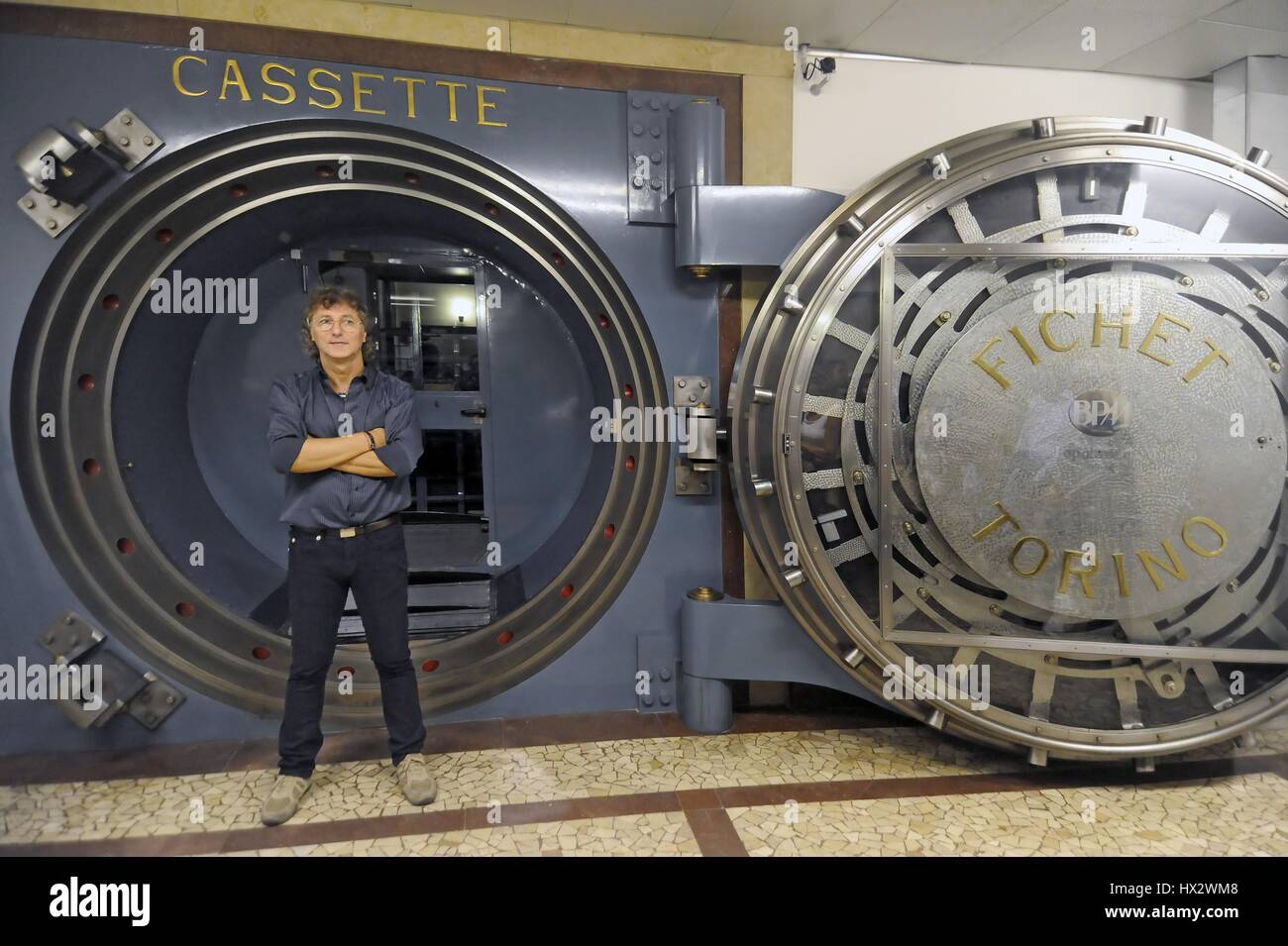 The entrance to the strong room at the central headquarters of the ...