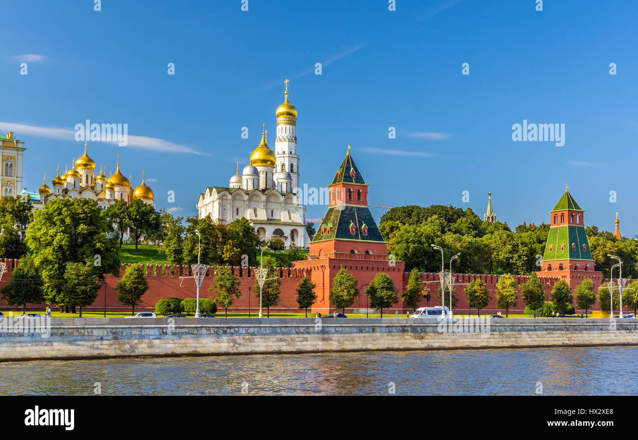 View of Moscow Kremlin over the river Stock Photo - Alamy
