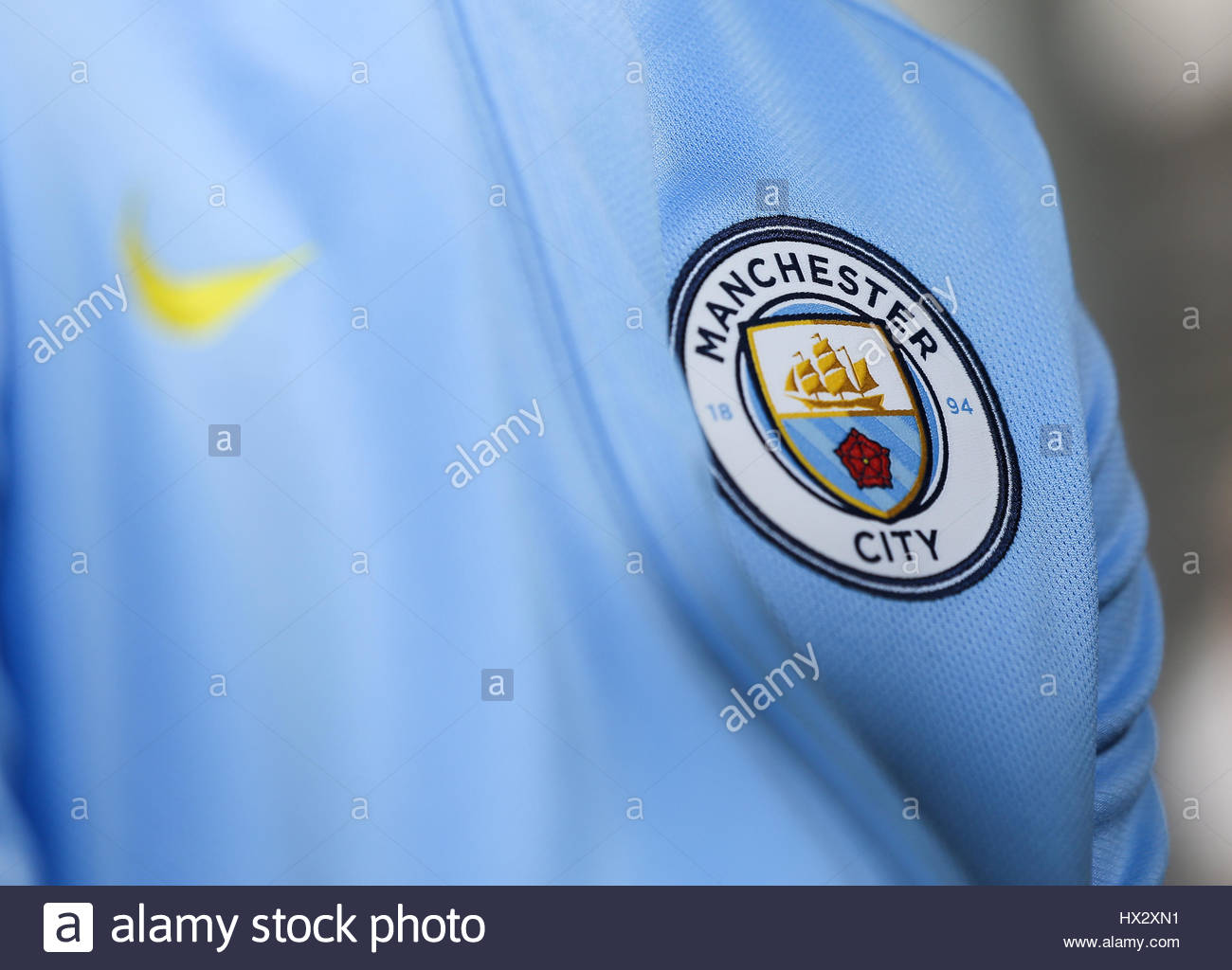 Manchester City Badge High Resolution Stock Photography and Images - Alamy