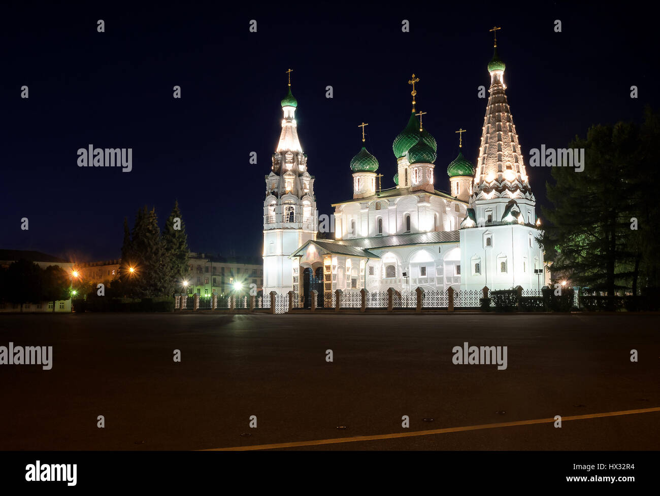 Yaroslavl russia monastery hi-res stock photography and images - Alamy