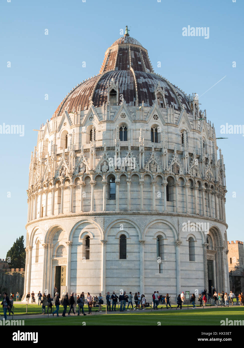 Pisa sky hi-res stock photography and images - Alamy