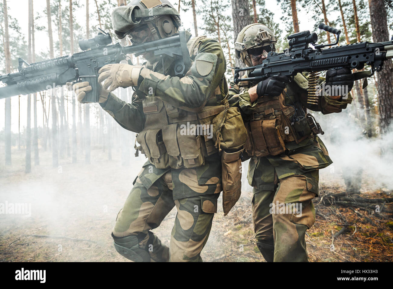 norwegian soldiers in the forest Stock Photo - Alamy