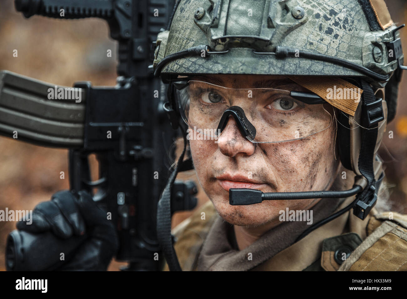 Norwegian Armed Forces female soldier Stock Photo - Alamy Norwegian Armed Forces female soldier Stock Photo - Alamy
