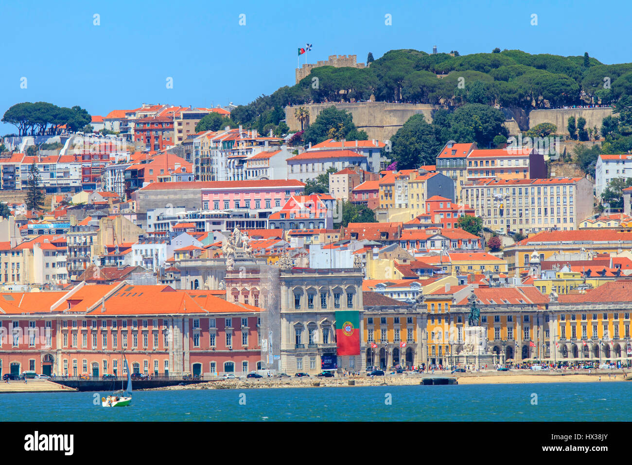 Cacilhas Lisbon Stock Photos & Cacilhas Lisbon Stock Images - Alamy