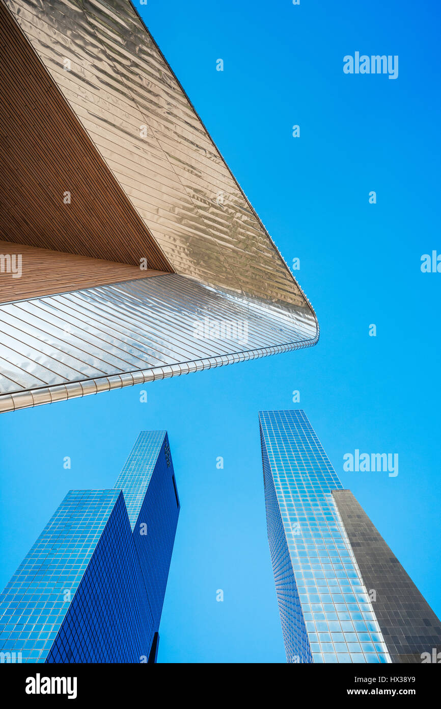 The roof of the Rotterdam Centraal railway station and Gebouw Delftse ...