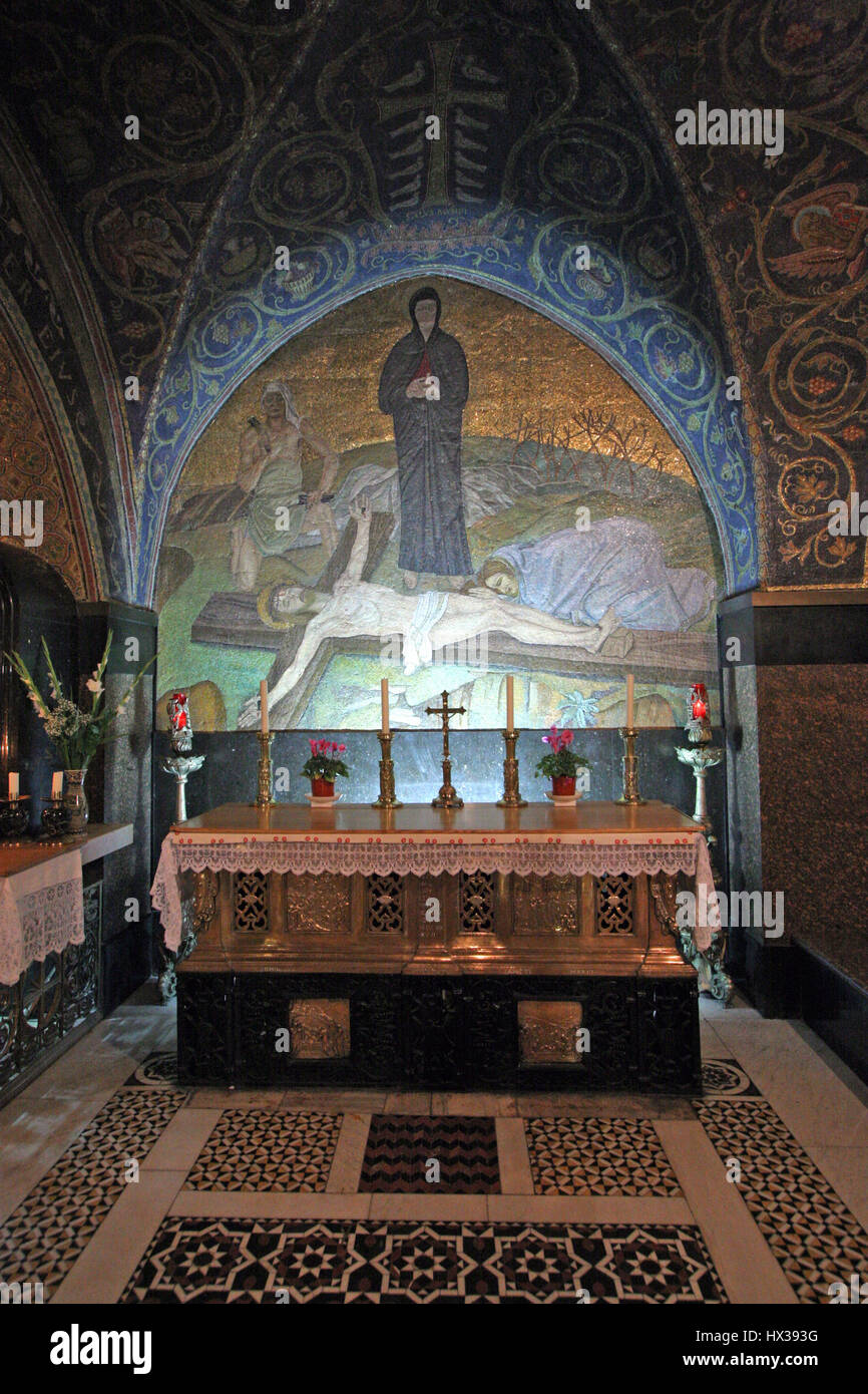 Via Dolorosa, 11th Stations of the Cross. The pilgrims who visit the ...