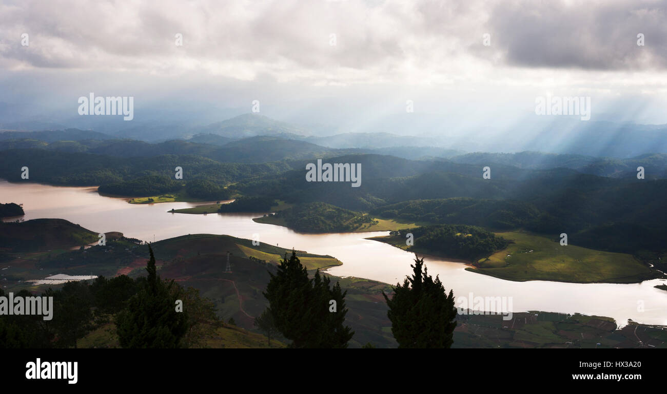 Green valley view point hi-res stock photography and images - Alamy