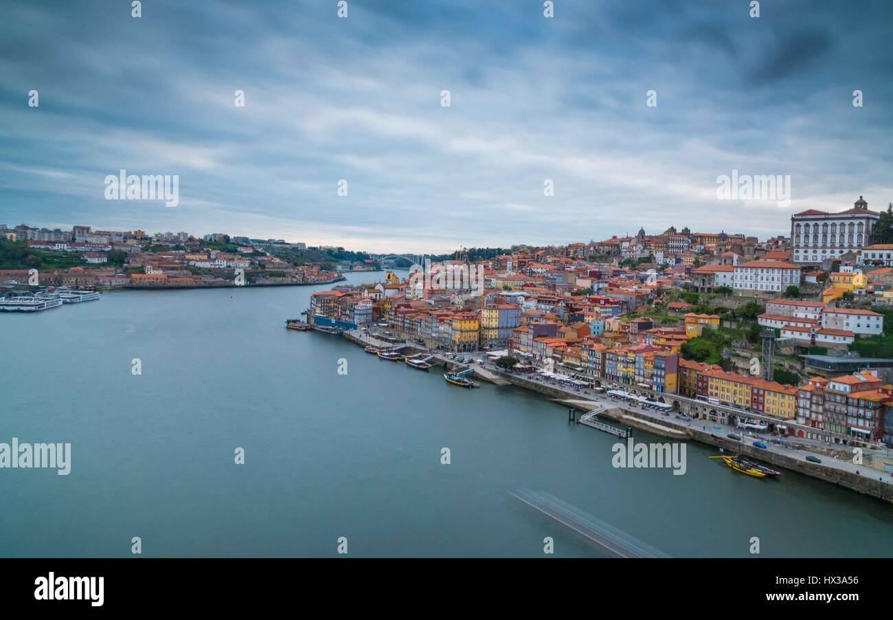 Cities of porto hi-res stock photography and images - Alamy