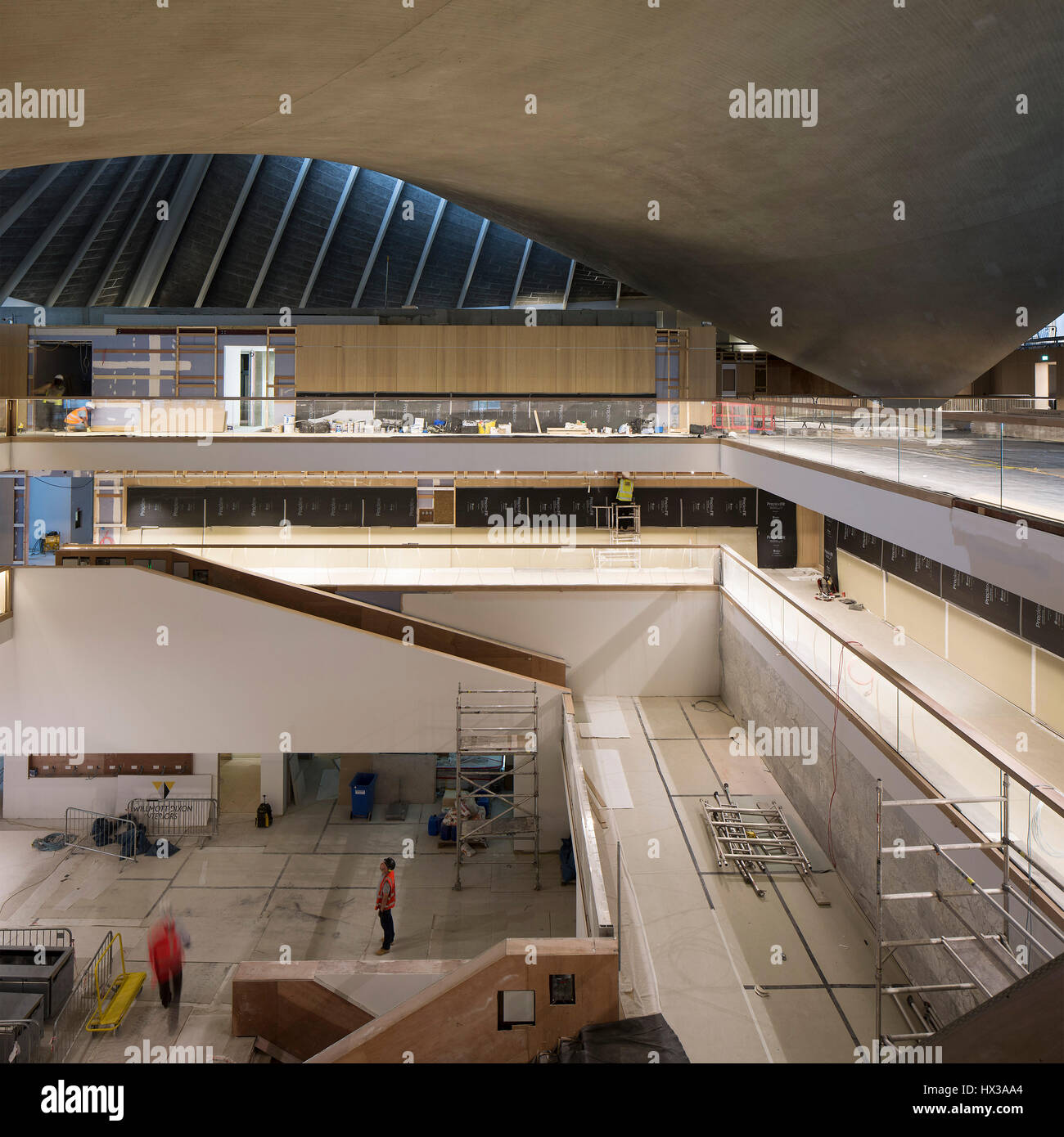 Main atrium hi-res stock photography and images - Alamy