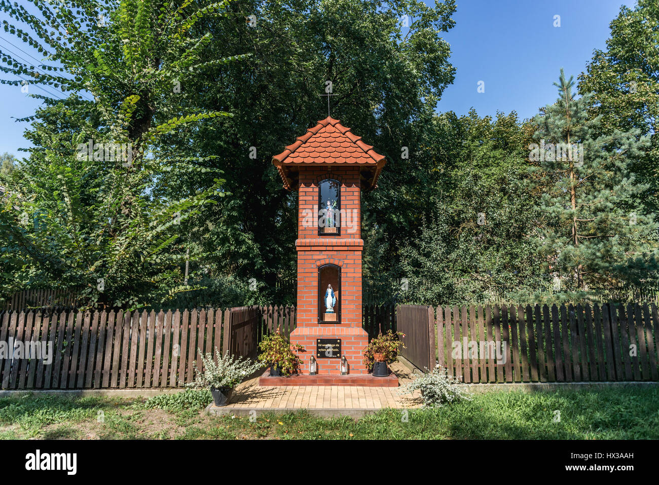 Small shrine virgin mary in hi-res stock photography and images - Alamy