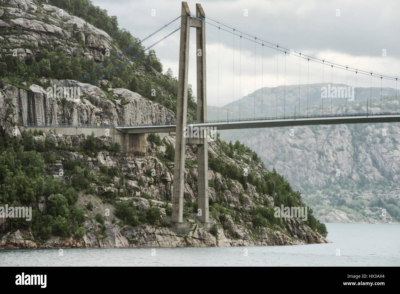 Bridge up close hi-res stock photography and images - Alamy