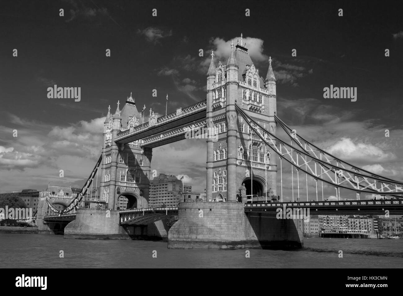 Old pictures of tower bridge hi-res stock photography and images - Alamy
