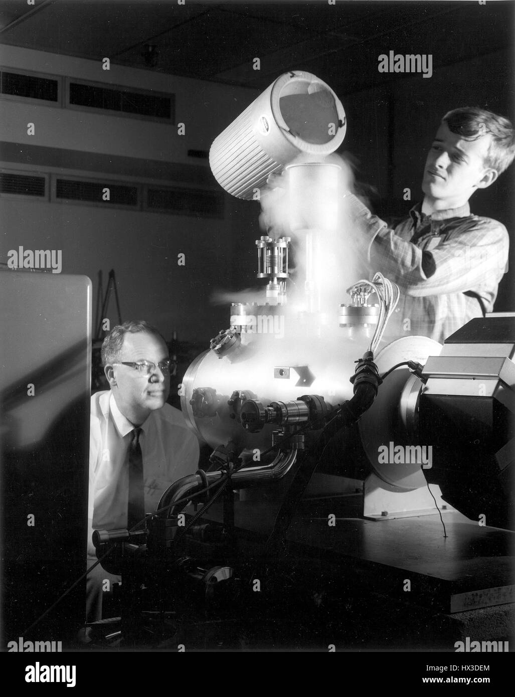 Us source Black and White Stock Photos & Images - Alamy