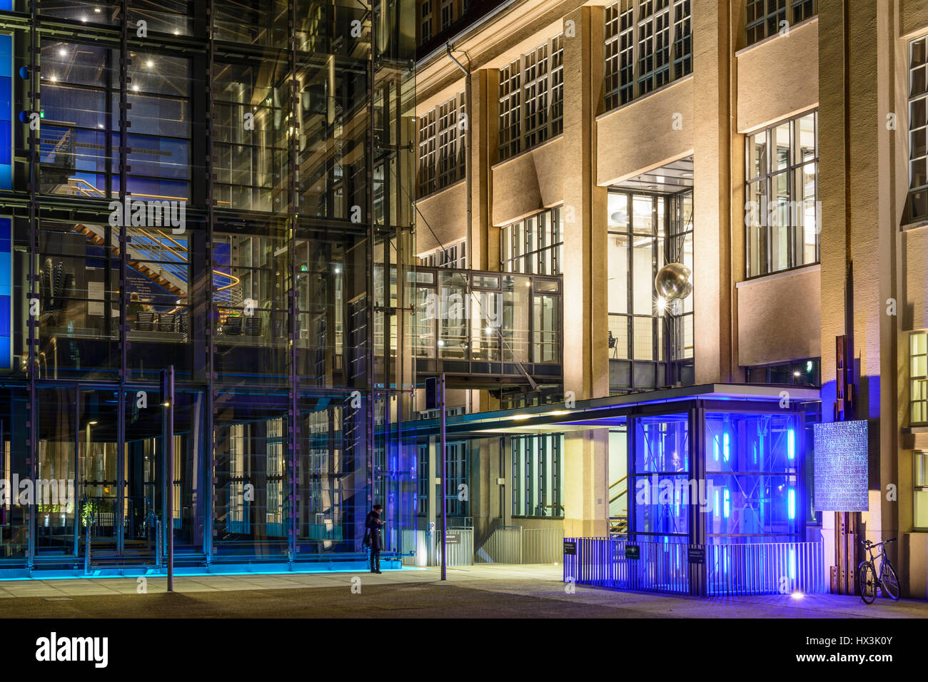 Center art media karlsruhe hi-res stock photography and images - Alamy