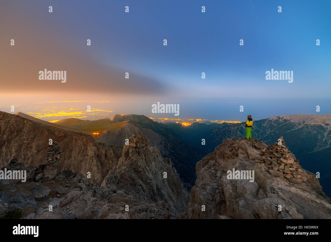 Above the world hi-res stock photography and images - Alamy