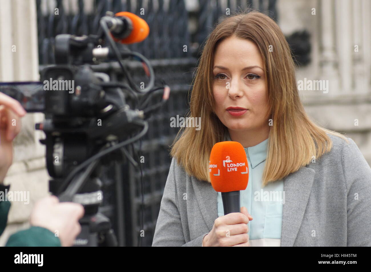 London, UK. 23rd Mar, 2017. London Live reporter. The scene outside the ...