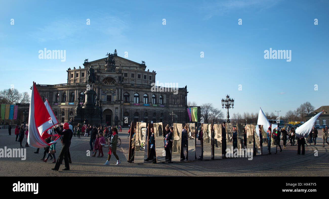 Dresden, Germany. 24th Mar, 2017. Participants of a so-called "Mirror ...