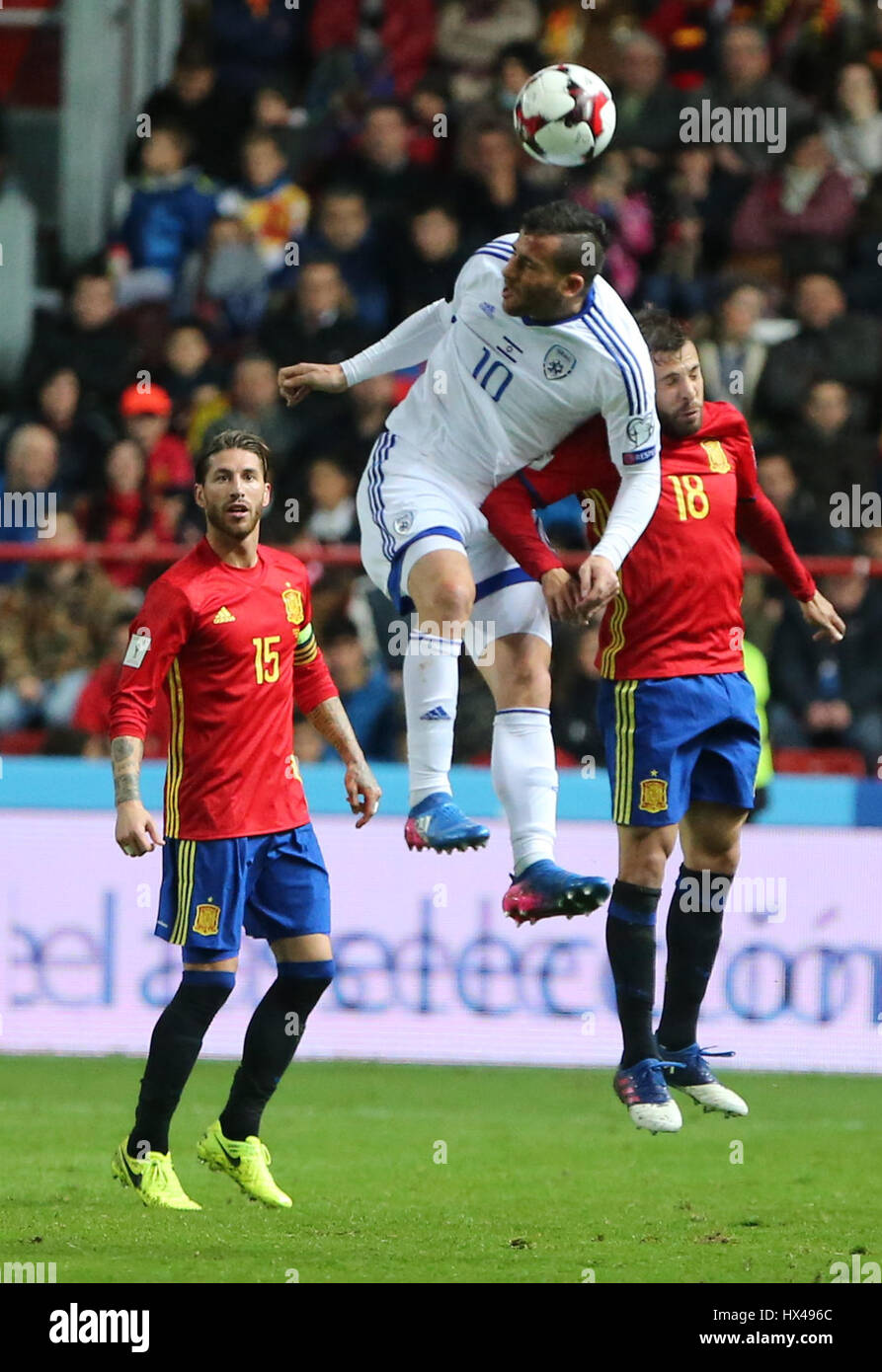 Soccer player photo shoot hi-res stock photography and images - Alamy