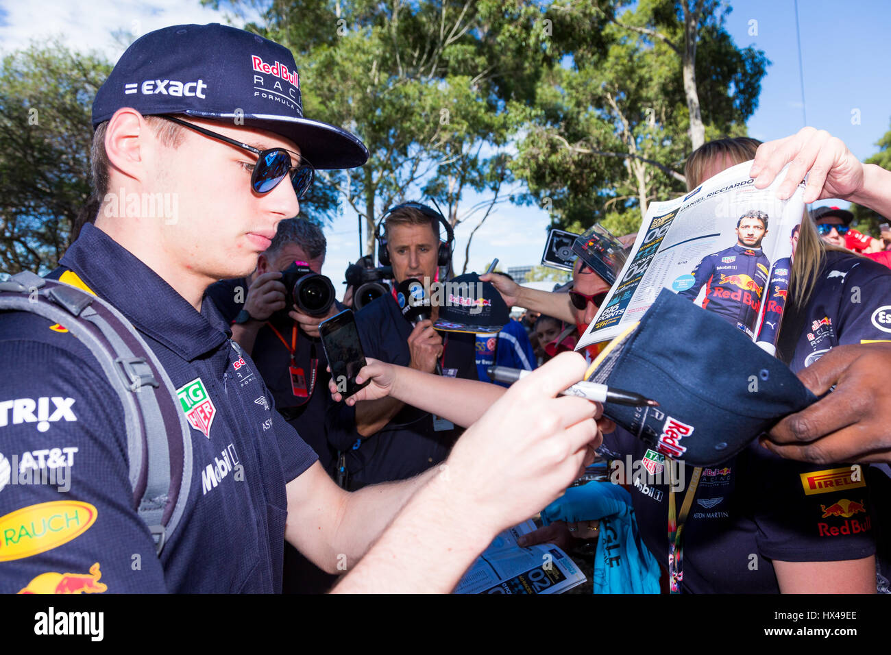 Formula 1 racing driver signing autographs hi-res stock photography and ...