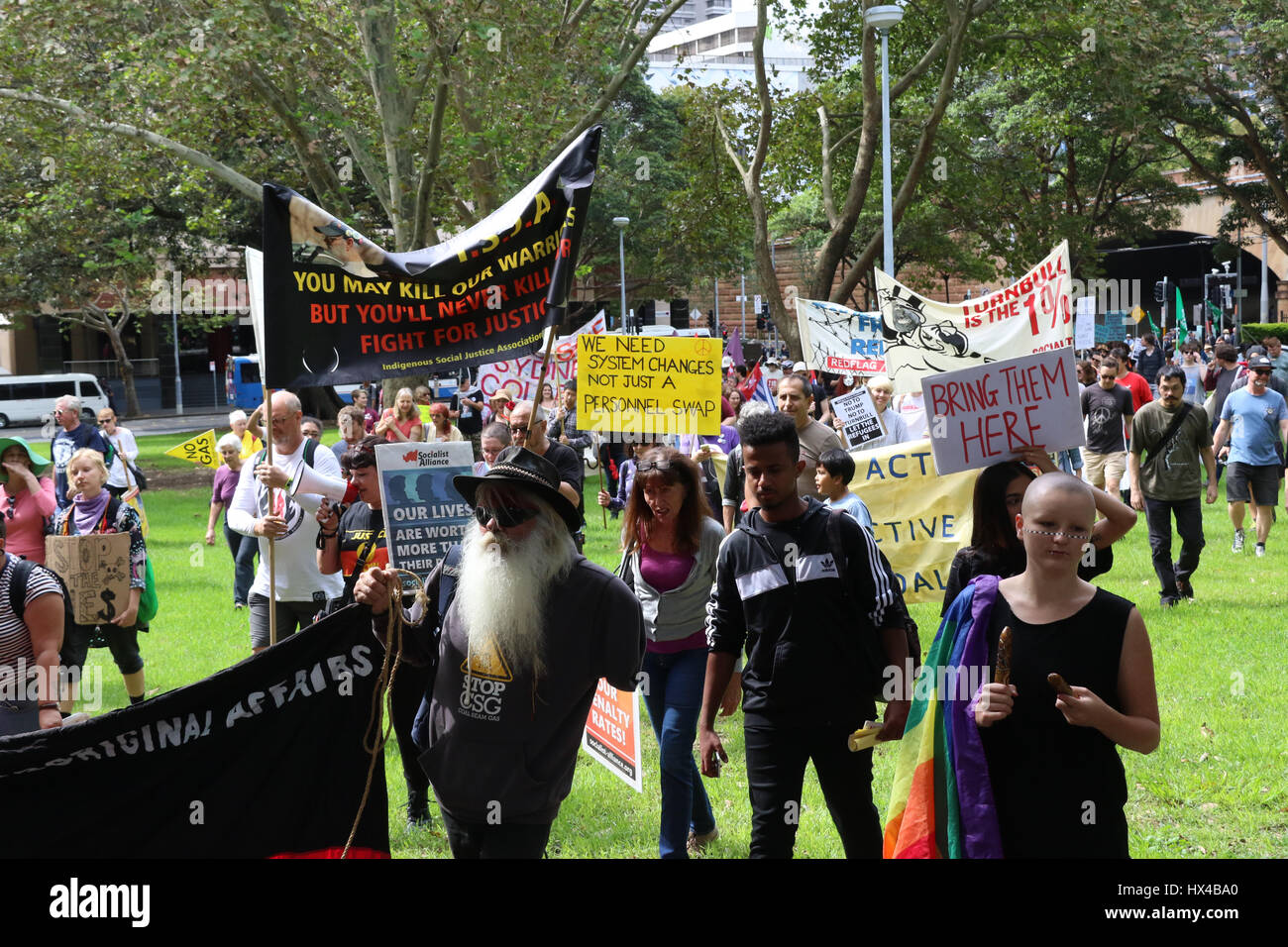 Marchers arrive hi-res stock photography and images - Alamy
