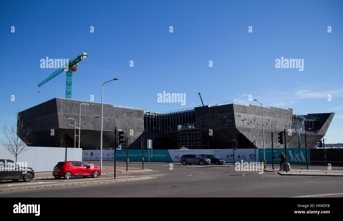 Kuma kengo london hi-res stock photography and images - Alamy