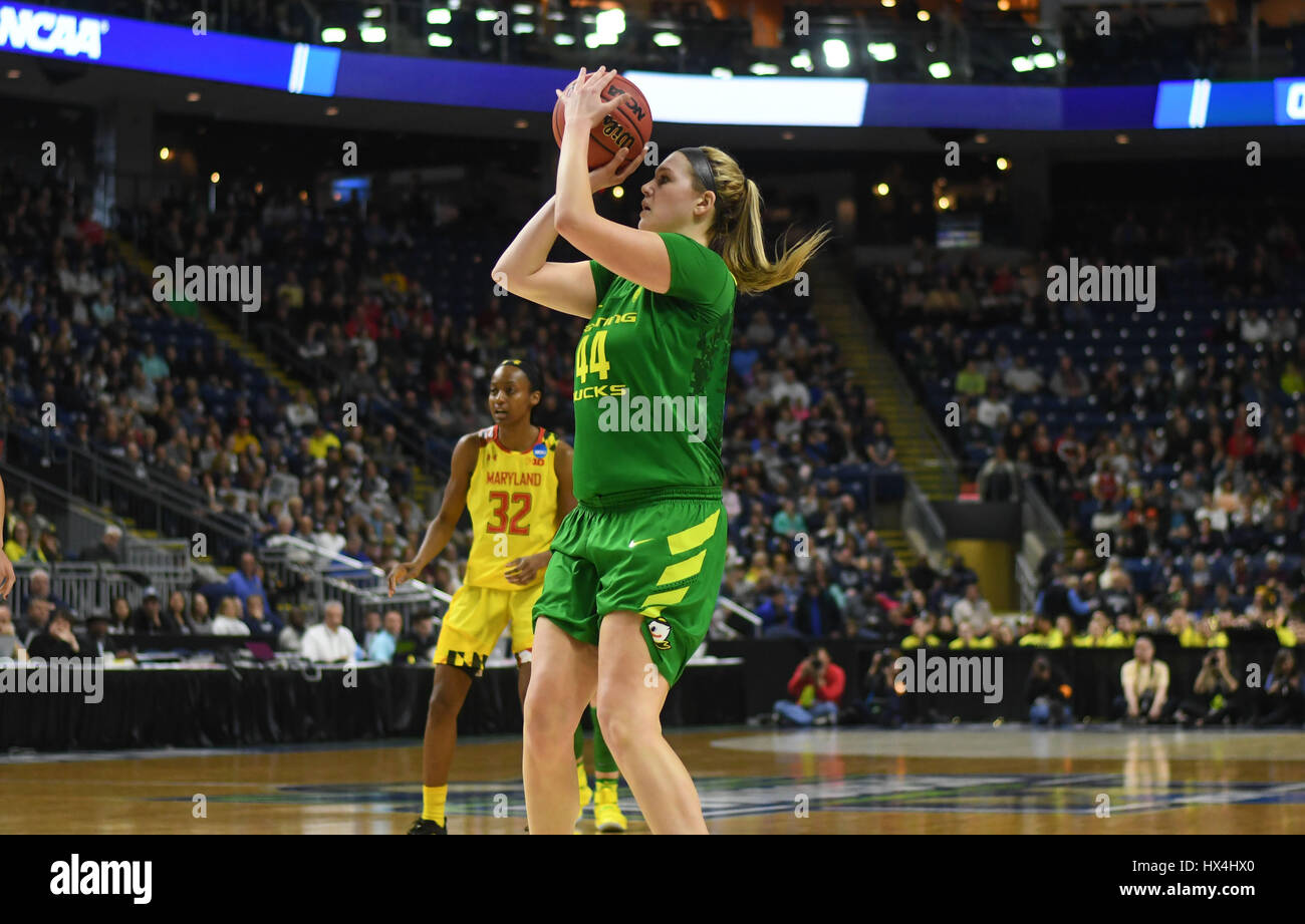 Bridgeport, CT, USA. 25th Mar, 2017. Mallory McGwire (44) of the Oregon ...