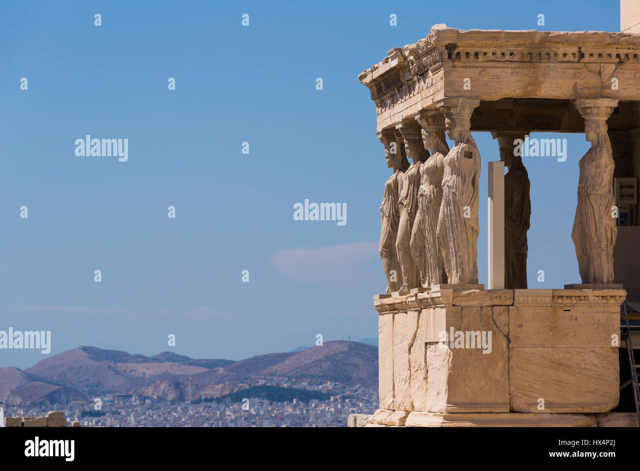 Ancient greek women statues hi-res stock photography and images - Alamy