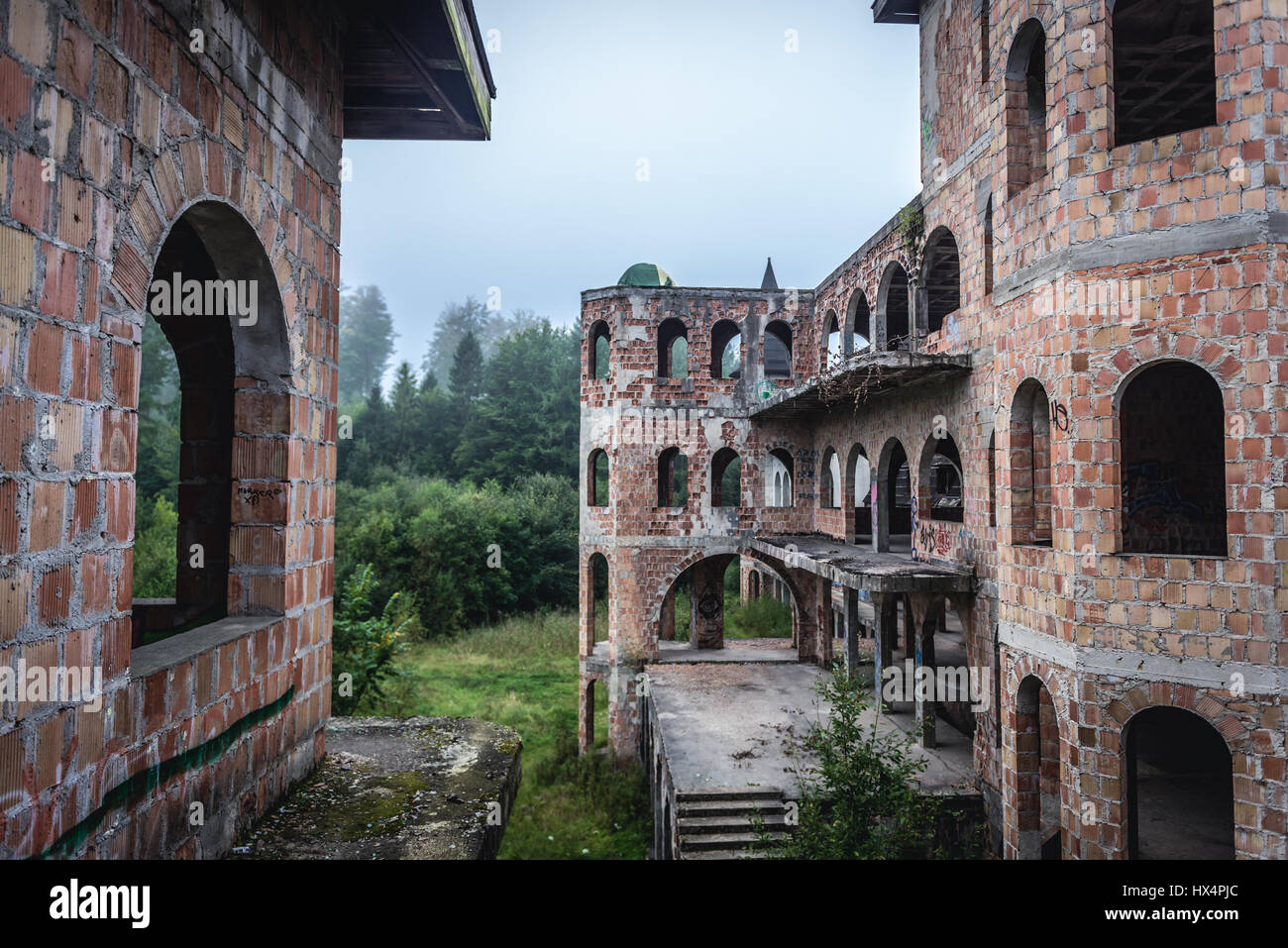 Exterior of unfinished castle - unofficial tourist attraction in ...