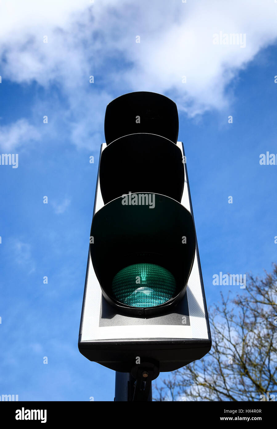 Uk traffic lights hi-res stock photography and images - Alamy