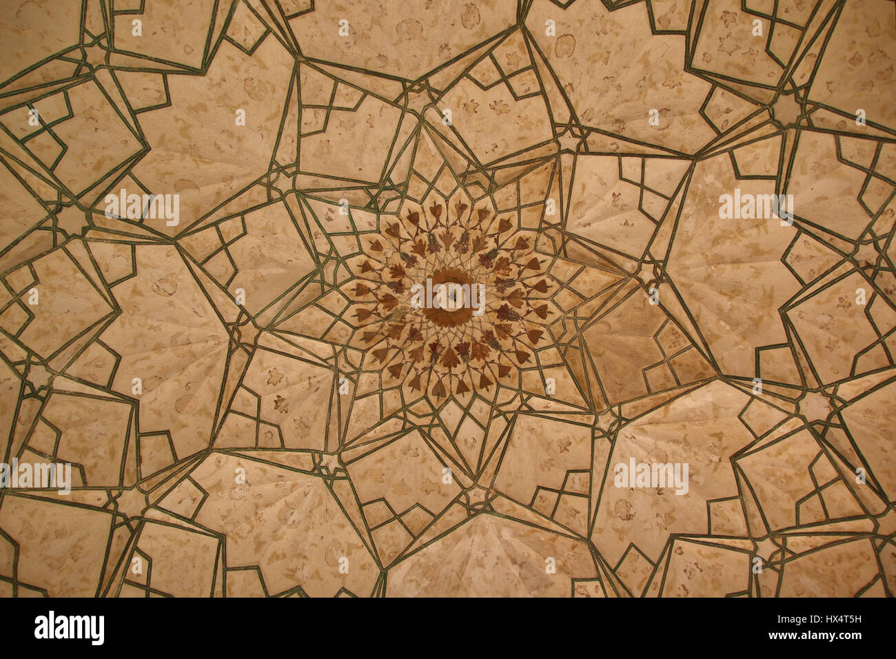 Delhi india bara gumbad building hi-res stock photography and images ...