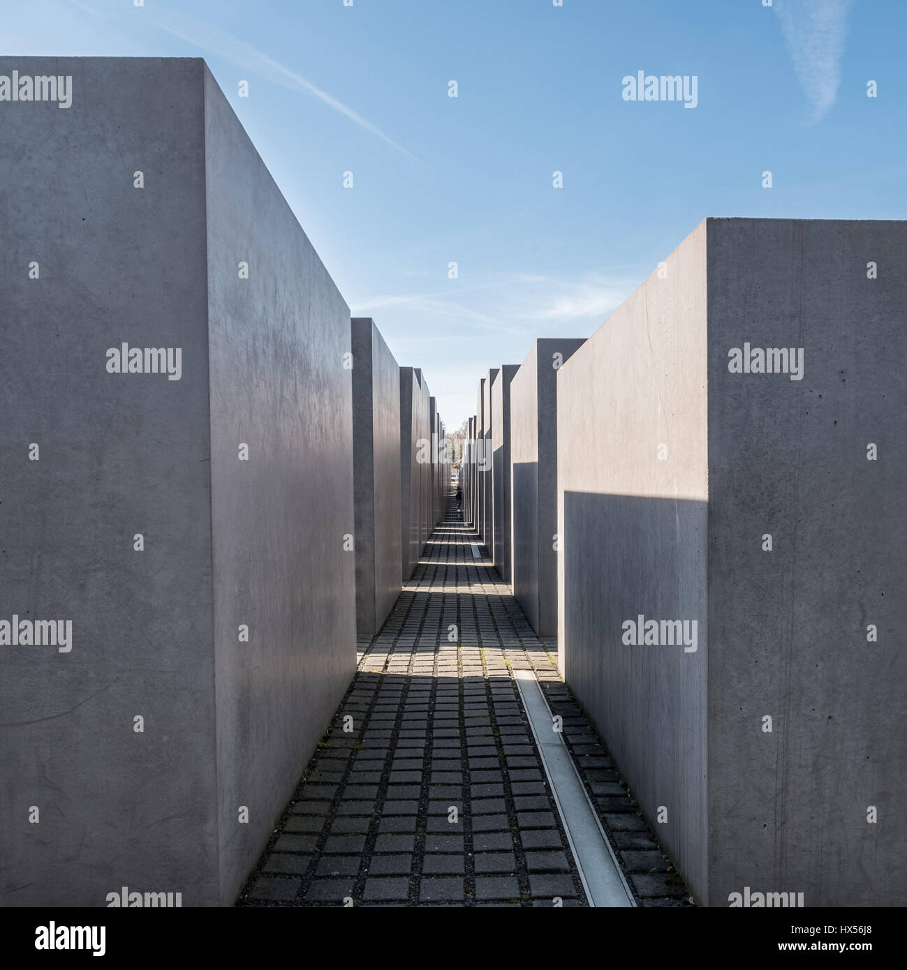 Jewish memorial monument city street hi-res stock photography and ...