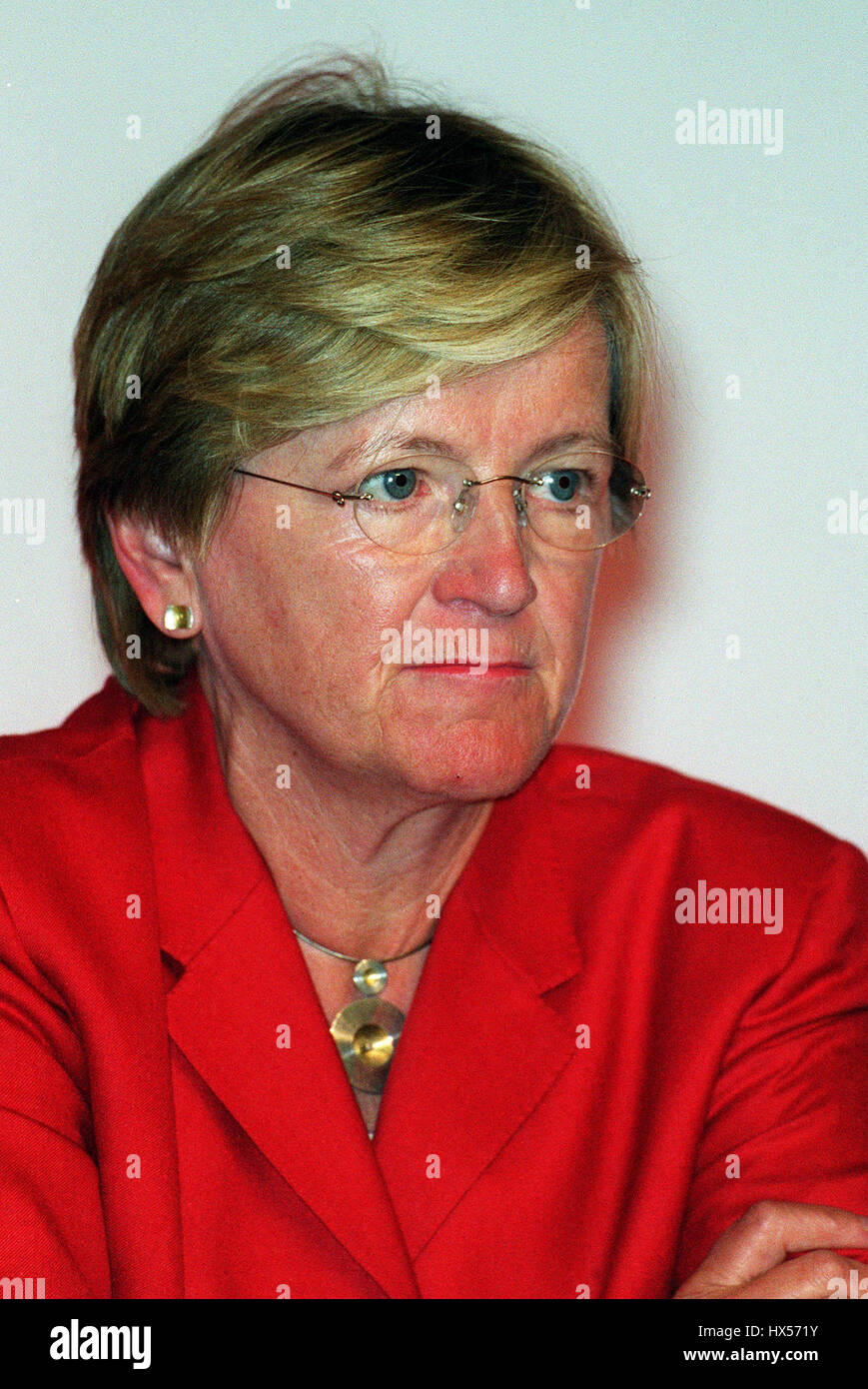 Hilary armstrong mp hi-res stock photography and images - Alamy
