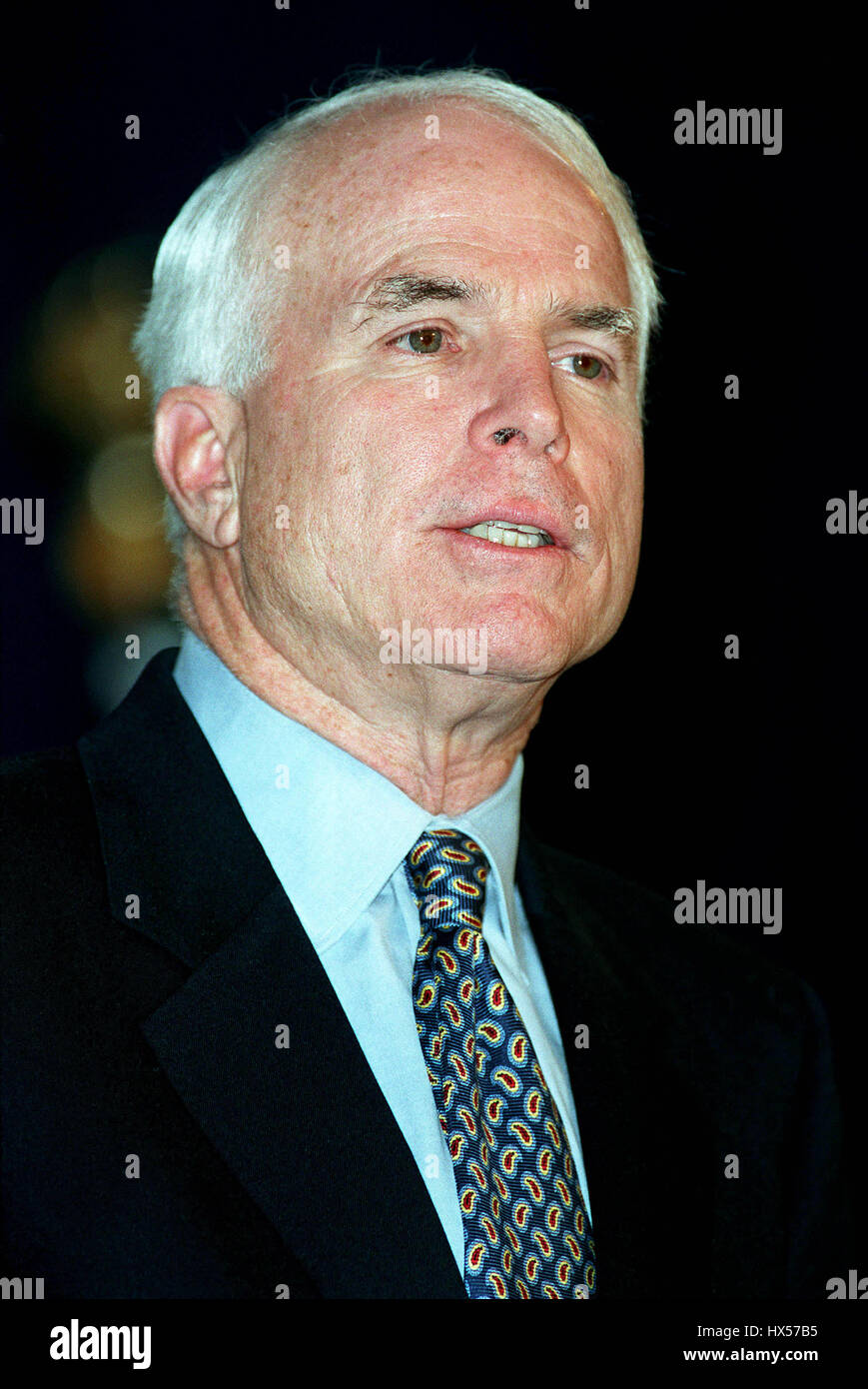 JOHN MCCAIN 2000 US PRESIDENTIAL CANDIDATE 22 February 2000 Stock Photo ...