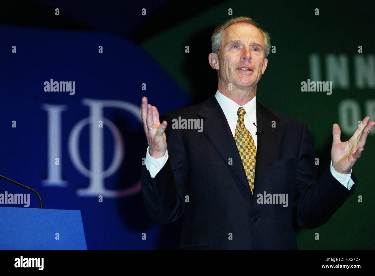 JAN LESCHLY CHIEF EXEC. SMITHKLINE BEECHAM 25 April 2000 Stock Photo ...