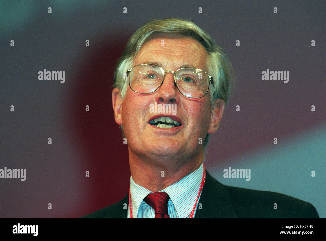 The environment minister michael meacher hi-res stock photography and ...