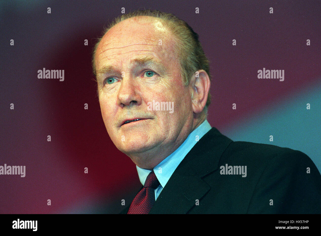 JOHN REID MP MINISTER OF TRANSPORT 25 October 1999 Stock Photo - Alamy