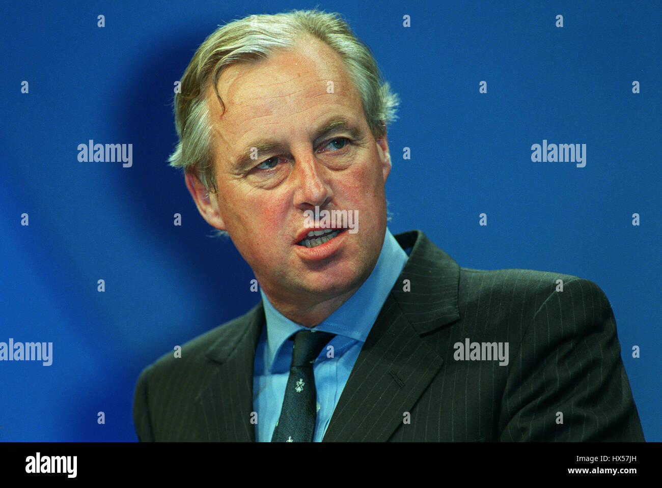 TIMOTHY YEO MP CONSERVATIVE PARTY SUFFOLK S 17 October 1999 Stock Photo ...