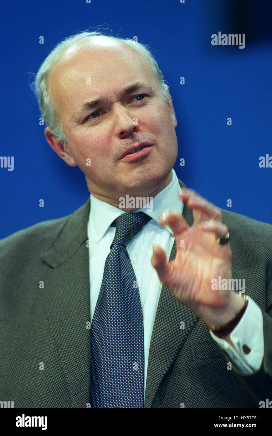 IAIN DUNCAN SMITH MP CONSERVATIVE PARTY CHINGFORD 17 October 1999 Stock ...
