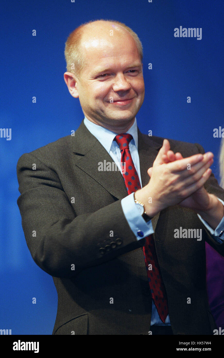 WILLIAM HAGUE MP CONSERVATIVE PARTY LEADER 17 October 1999 Stock Photo ...