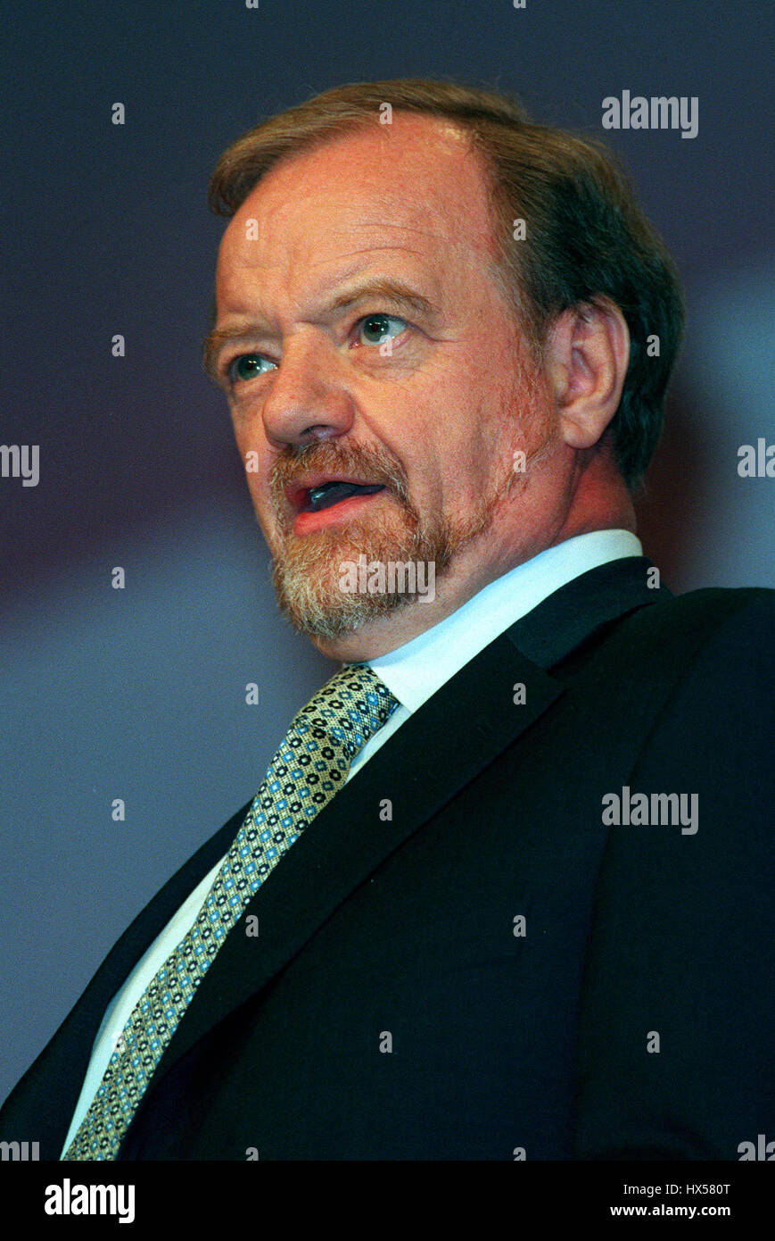 ROBIN COOK FOREIGN SECRETARY 04 October 1999 Stock Photo - Alamy