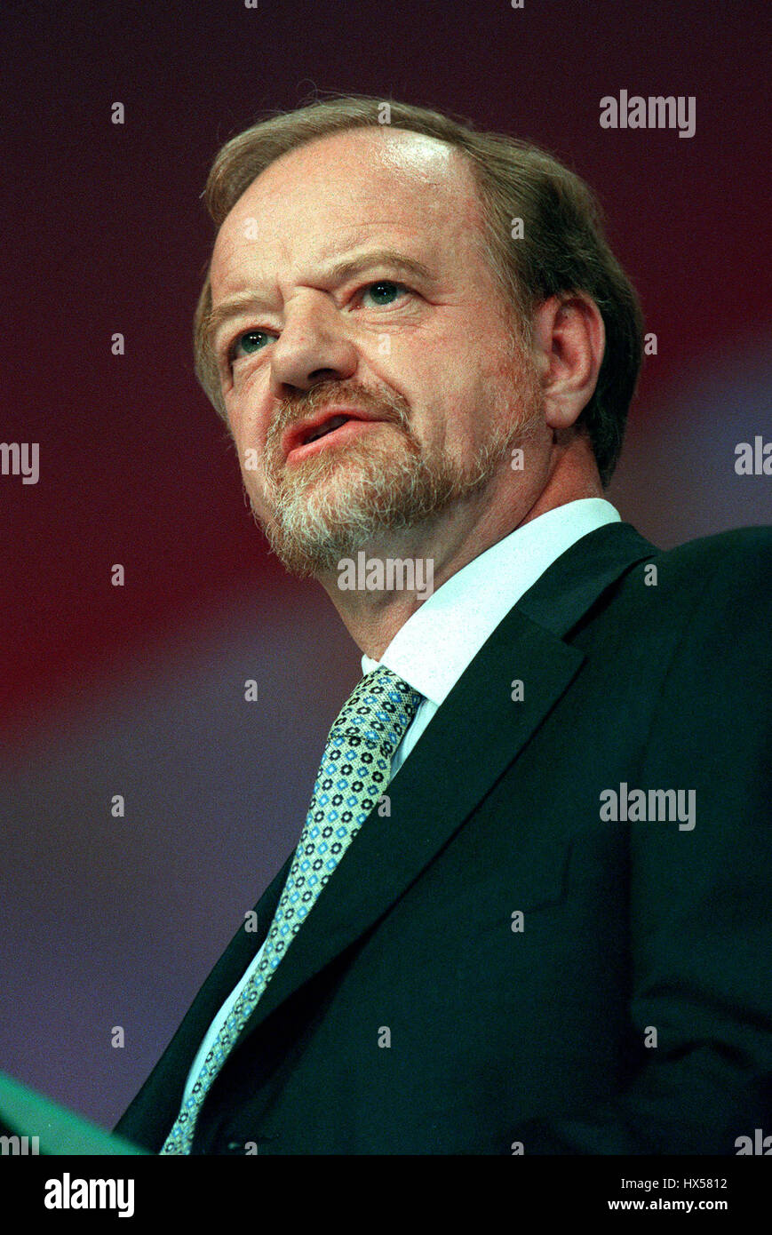 ROBIN COOK FOREIGN SECRETARY 04 October 1999 Stock Photo - Alamy