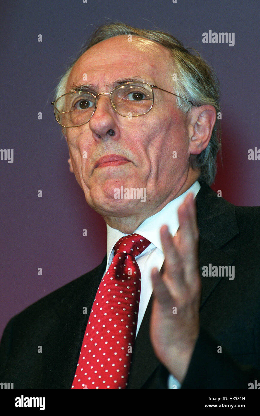 DONALD DEWAR MP SECRETARY OF STATE TO SCOTLAND 04 October 1999 Stock ...